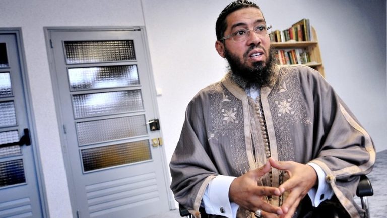 Anti-French preaching: threatened with expulsion, imam Mahjoub Mahjoubi ...